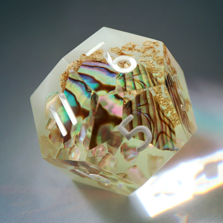 Leviathan Scales – Everything Dice